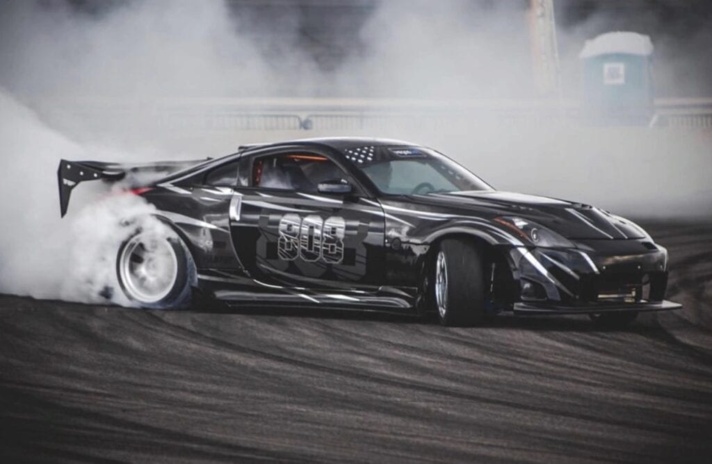 350Z V2 Wide Body Kit – Hyper Hive