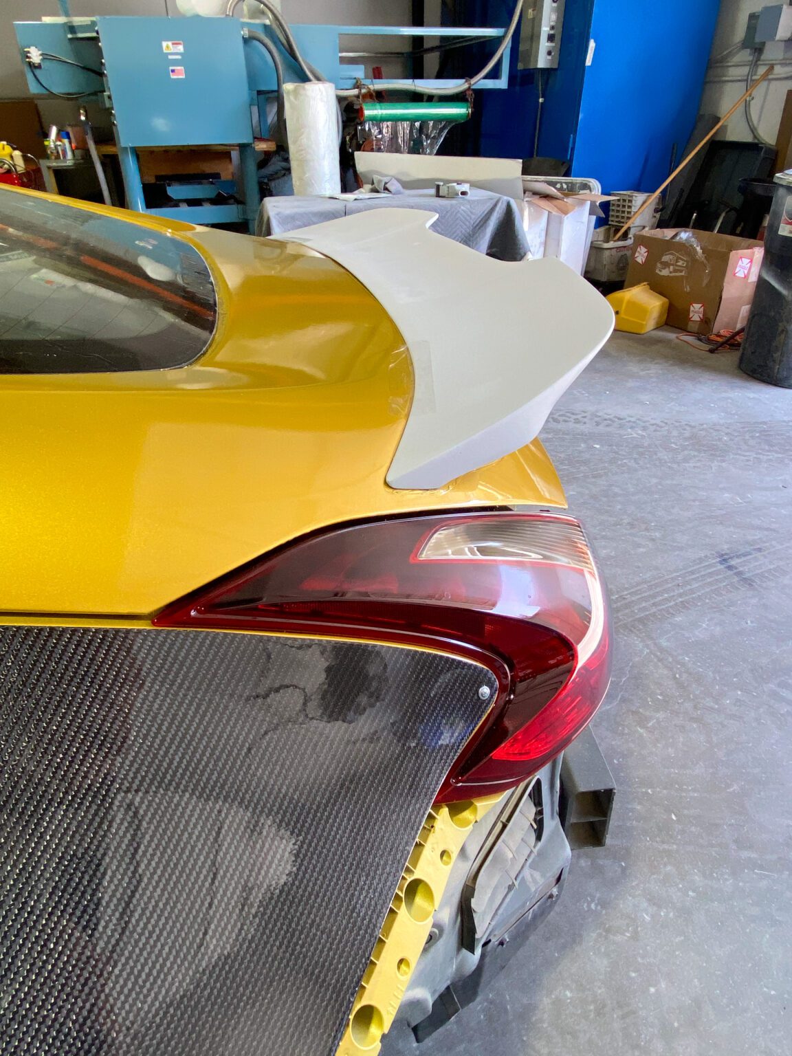 370z Bolt on spoiler – Hyper Hive
