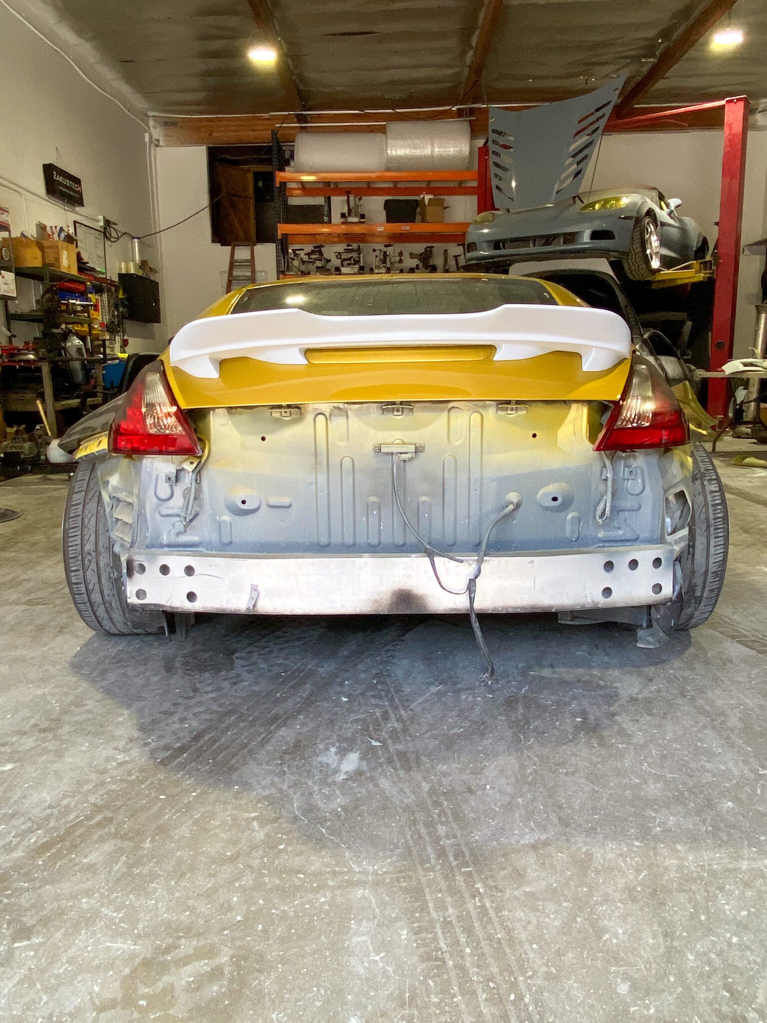 370z Bolt on spoiler – Hyper Hive