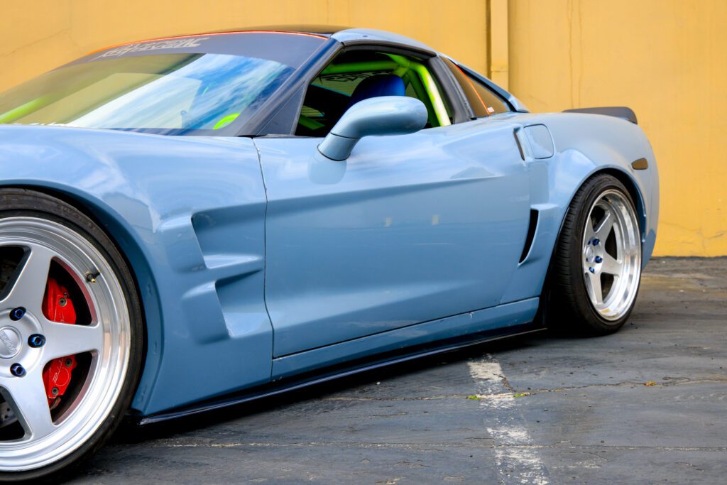 350Z V2 Wide Body Kit – Hyper Hive